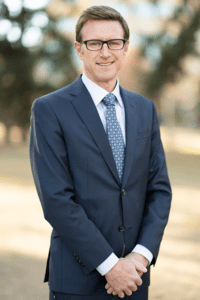 Spinal Robotic Technology | Dr. Mark Robinson MD