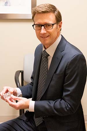 Board Certified Neurological Surgeon | Dr. Mark Robinson MD